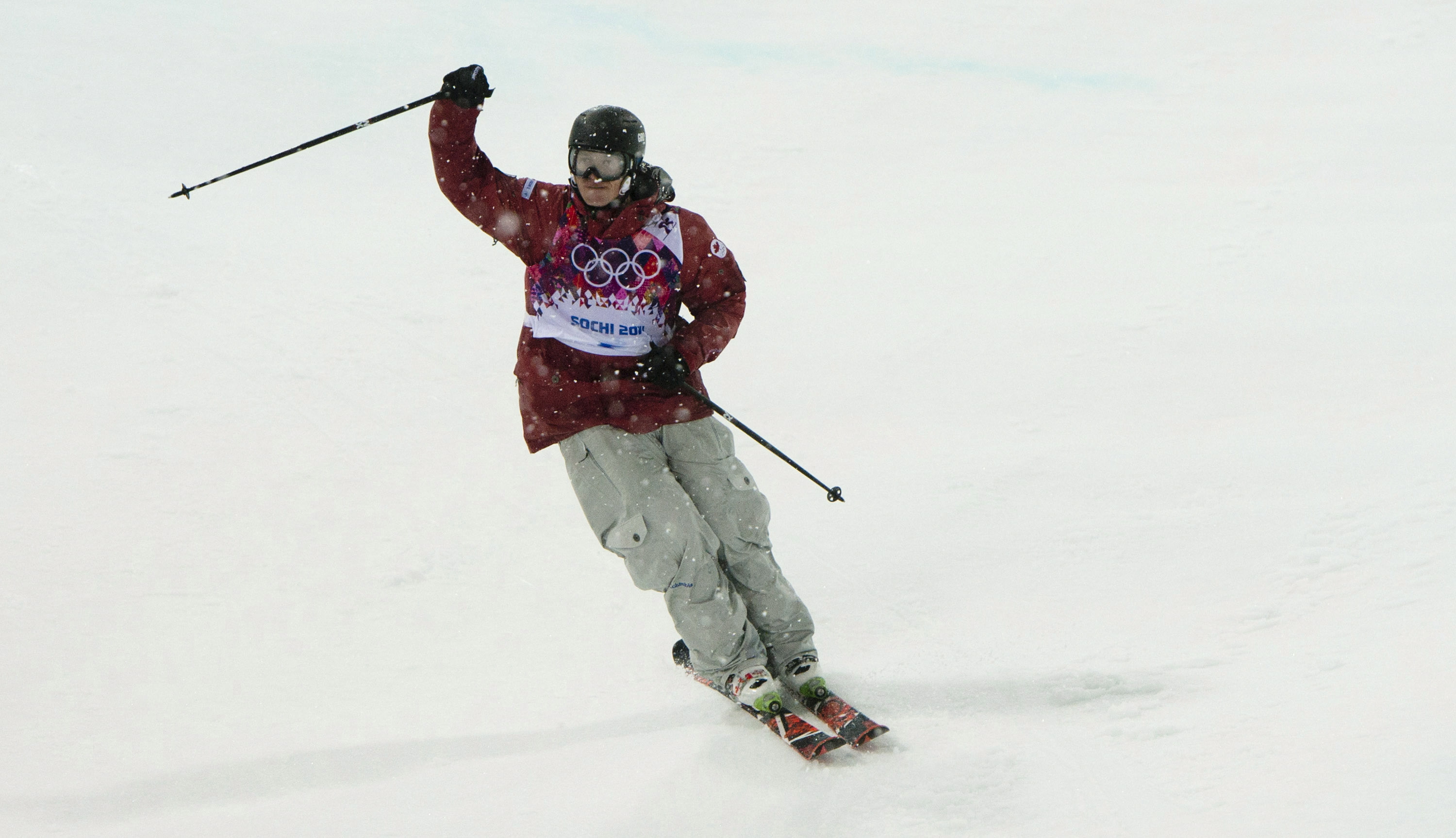 Ski acrobatique : Mike Riddle médaillé d'argent en demi-lune à Sotchi ...