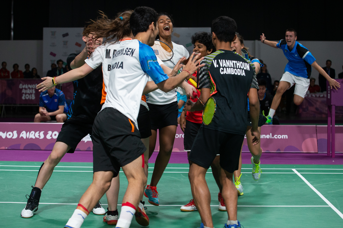 Les étoiles montantes d'Équipe Canada remportent 11 médailles à Buenos ...