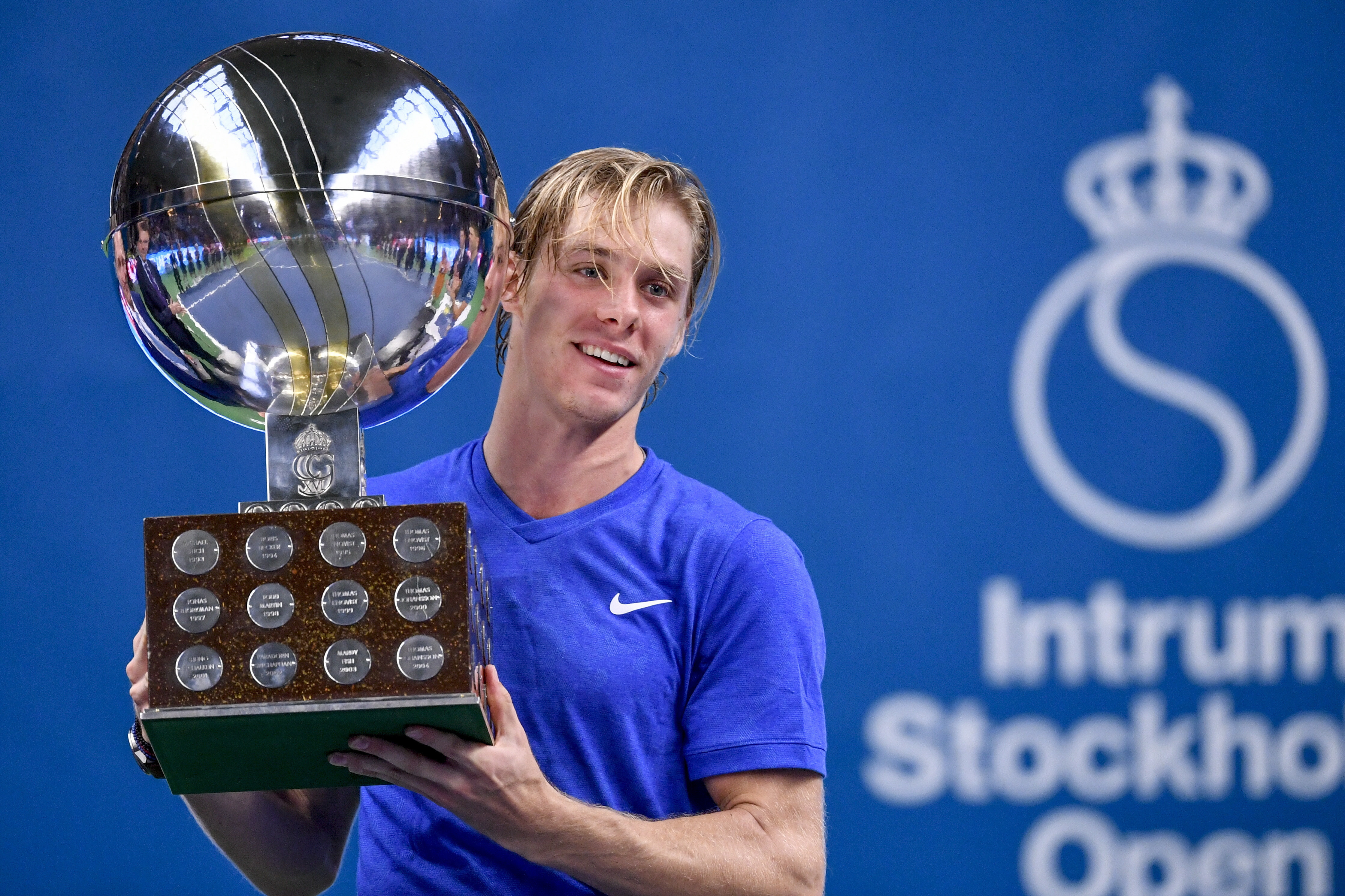 Denis Shapovalov s'offre son premier titre ATP en carrière à Stockholm - Équipe Canada | Site ...