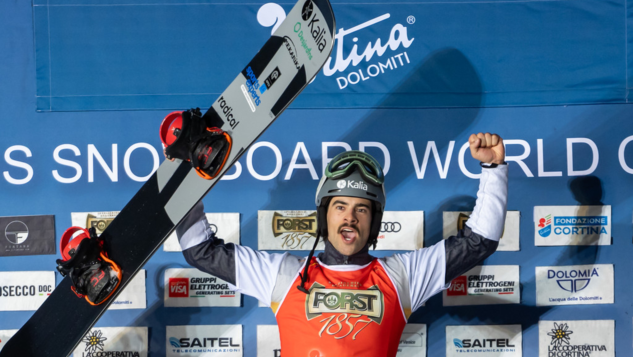 L'or pour Grondin en snowboard cross à Cortina d'Ampezzo - Équipe Canada