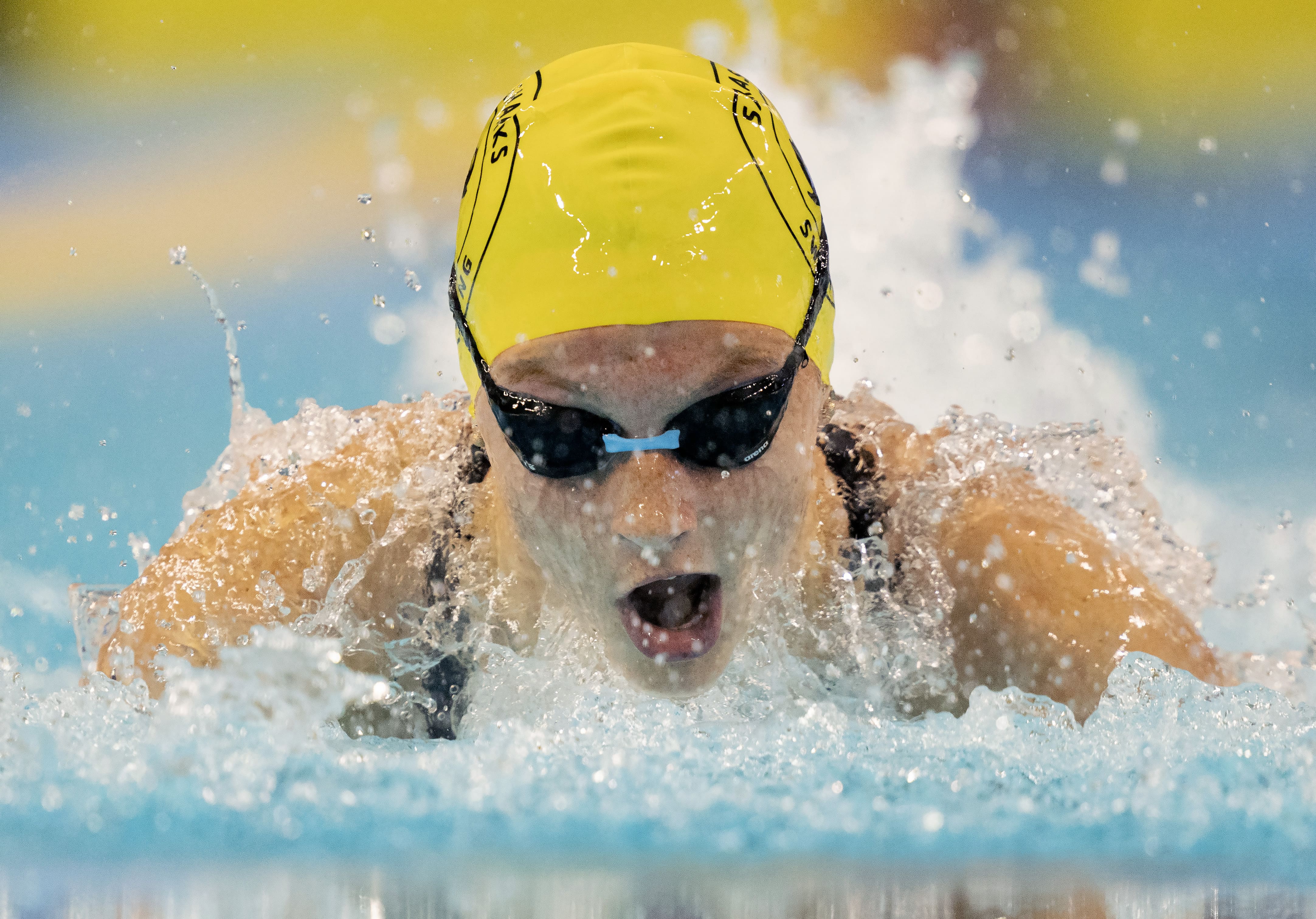 Essais olympiques de natation : McIntosh poursuit sa domination ...