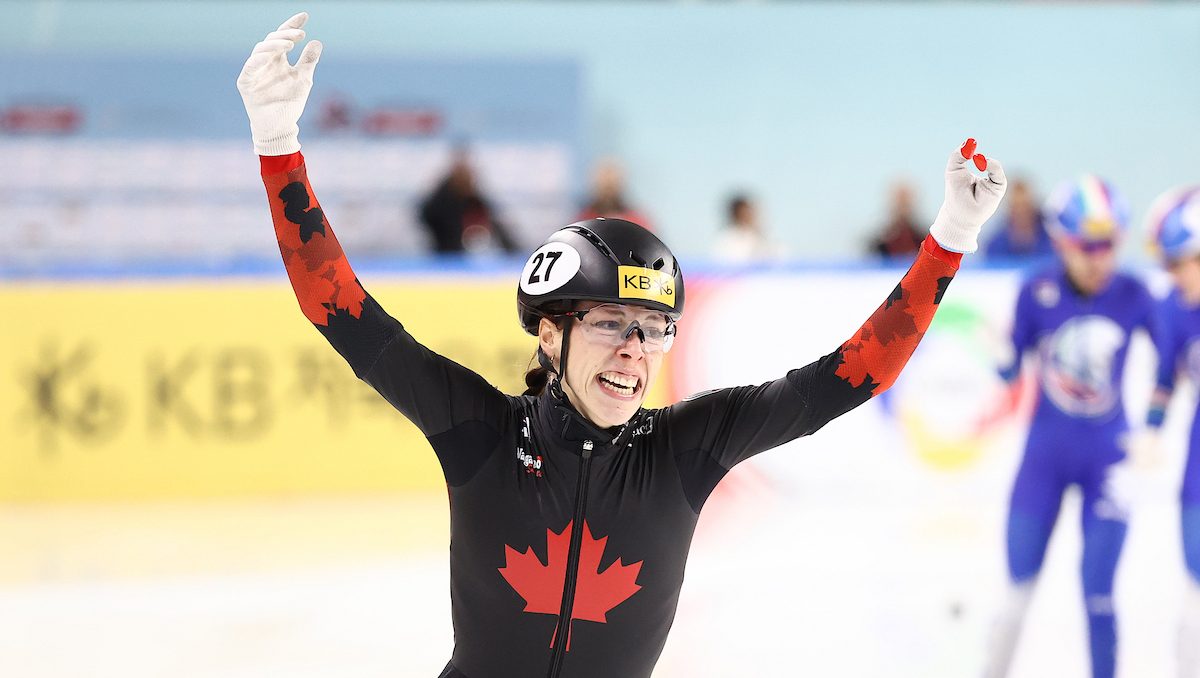 Courte piste : William Dandjinou et Florence Brunelle double médaillés ...